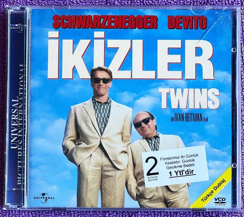 Twins 1988 Film