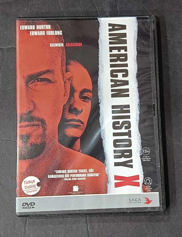 Edward Furlong American History X EDWARD FURLONG And BEVERLY D'ANGELO